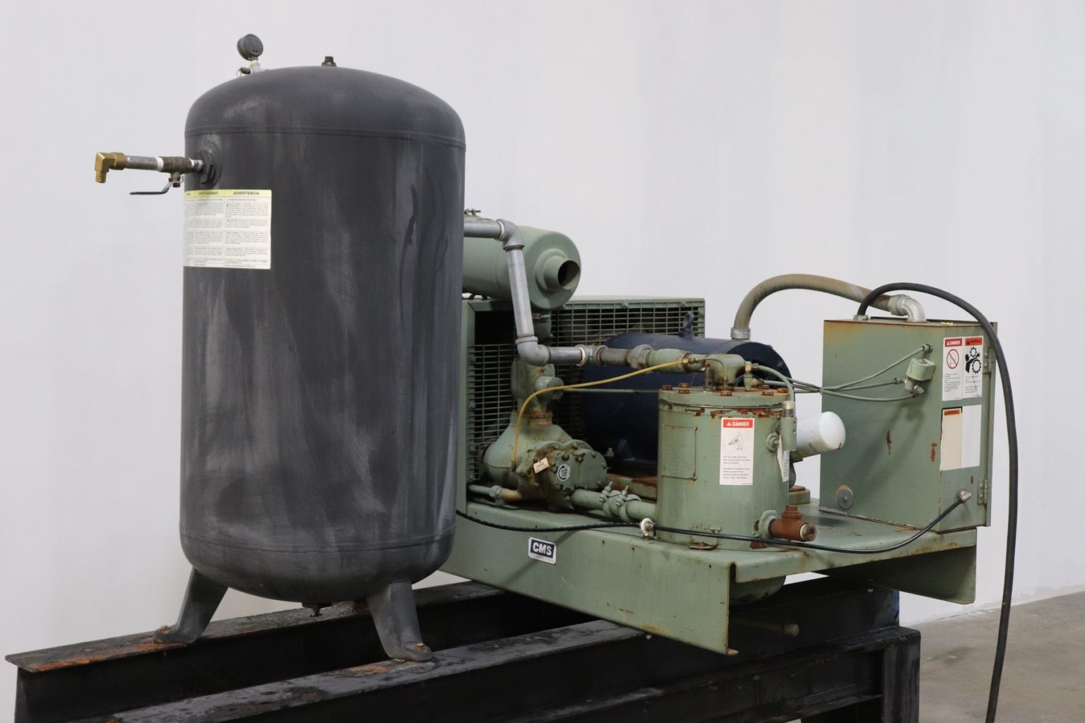 Joy Twistair TA-030BB131TH 30HP Rotary Screw Air Compressor - The ...