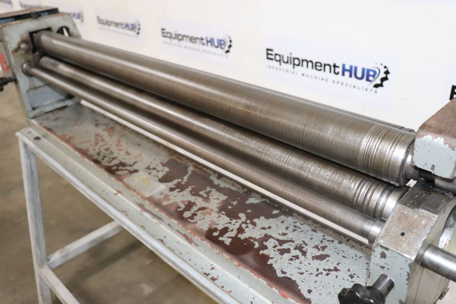 Enco 130-5501 50" x 16 Gauge Manual Slip Roll w/ Stand - The Equipment Hub