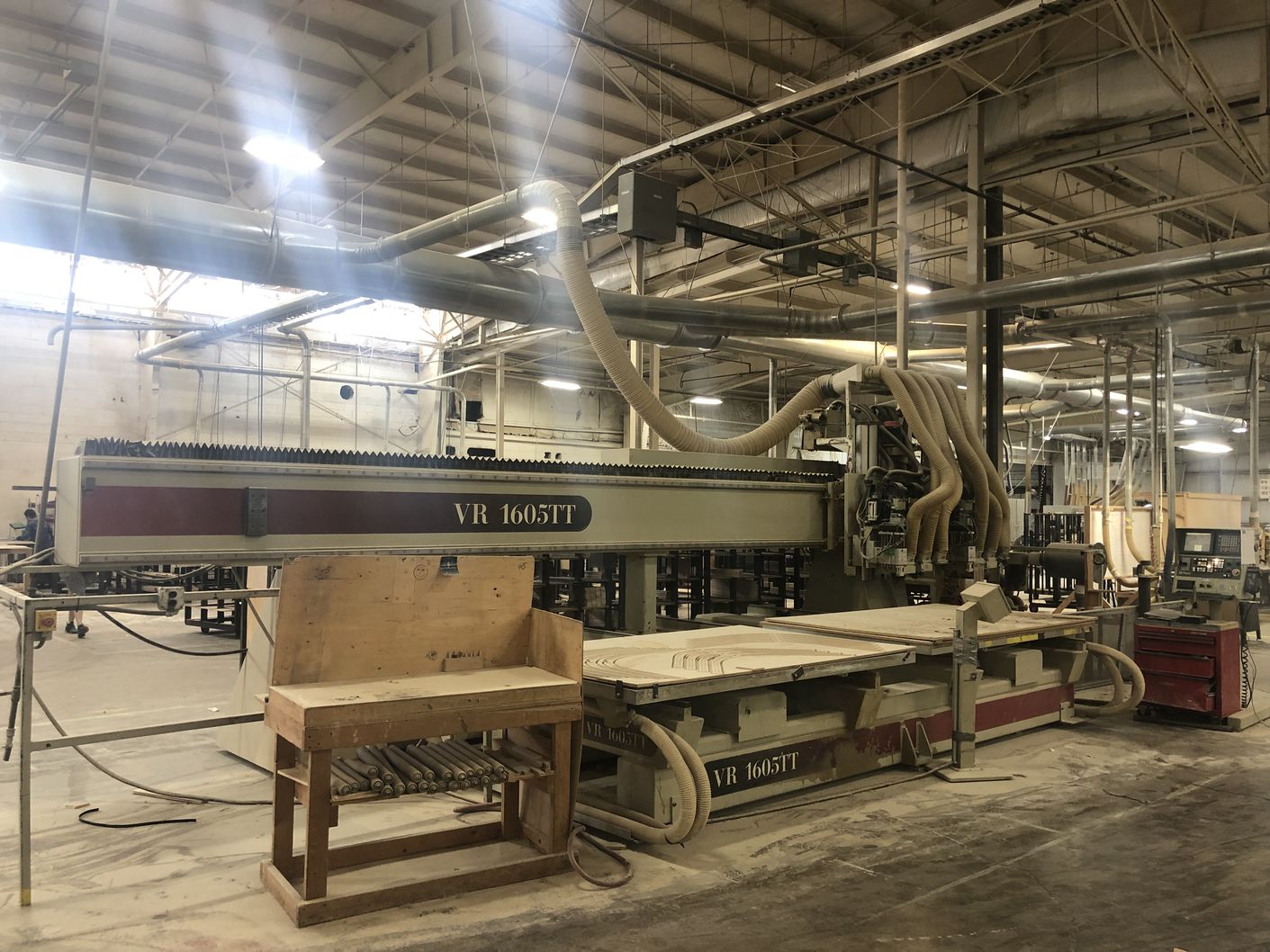 Komo VR 1605TT 5′ x 8′ Twin Table Multi Spindle CNC Router - The ...