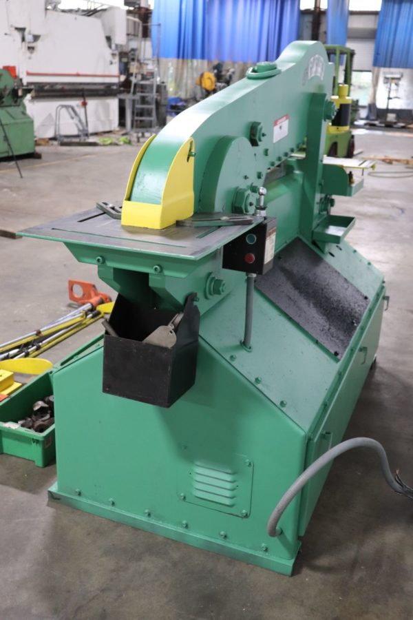 Piranha P90 90 Ton Hydraulic Ironworker w/ Tooling / Attachments - The ...
