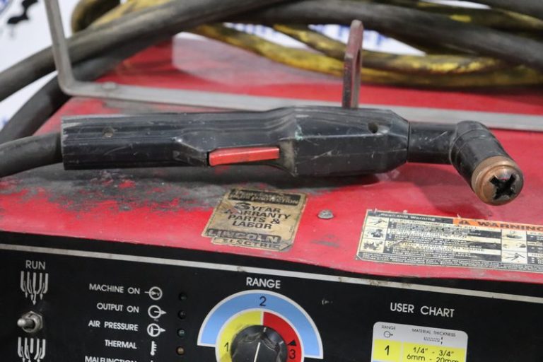 Lincoln Pro-Cut 125 Plasma Cutter - The Equipment Hub