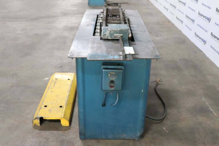 Lockformer 22 Gauge Cleatformer w/ S Cleat Slitting Attachment - The ...