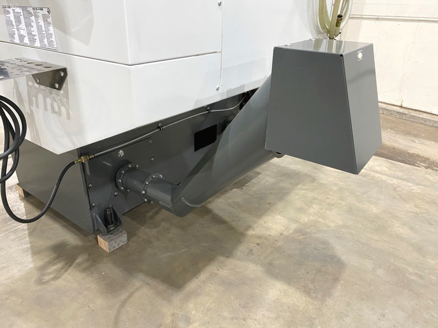 Haas Super Mini Mill 2 CNC Vertical Machining Center, 2015 - The ...