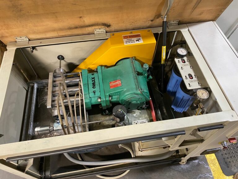 Omax 55100 CNC Waterjet Cutting System - The Equipment Hub