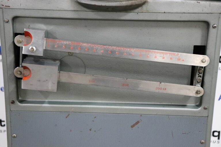 Toledo 2181 Vintage Mechanical Scale, 800 Lb. Capacity - The Equipment Hub