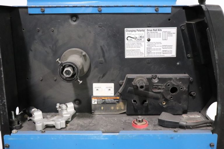 Miller Millermatic 212 Mig Welder with Auto-Set - The Equipment Hub