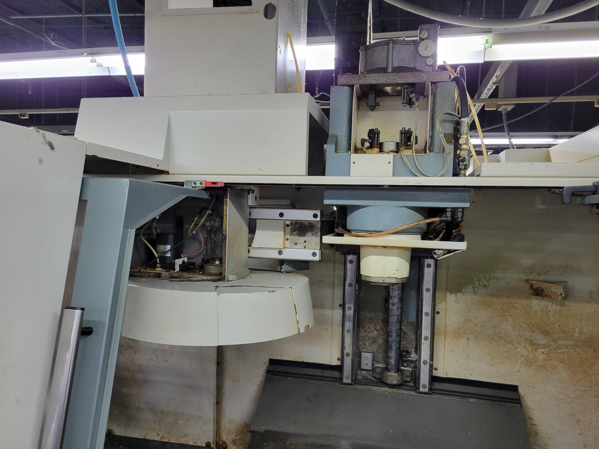 Cincinnati Milacron Arrow 2 1000 CNC Vertical Machining Center (Parts ...