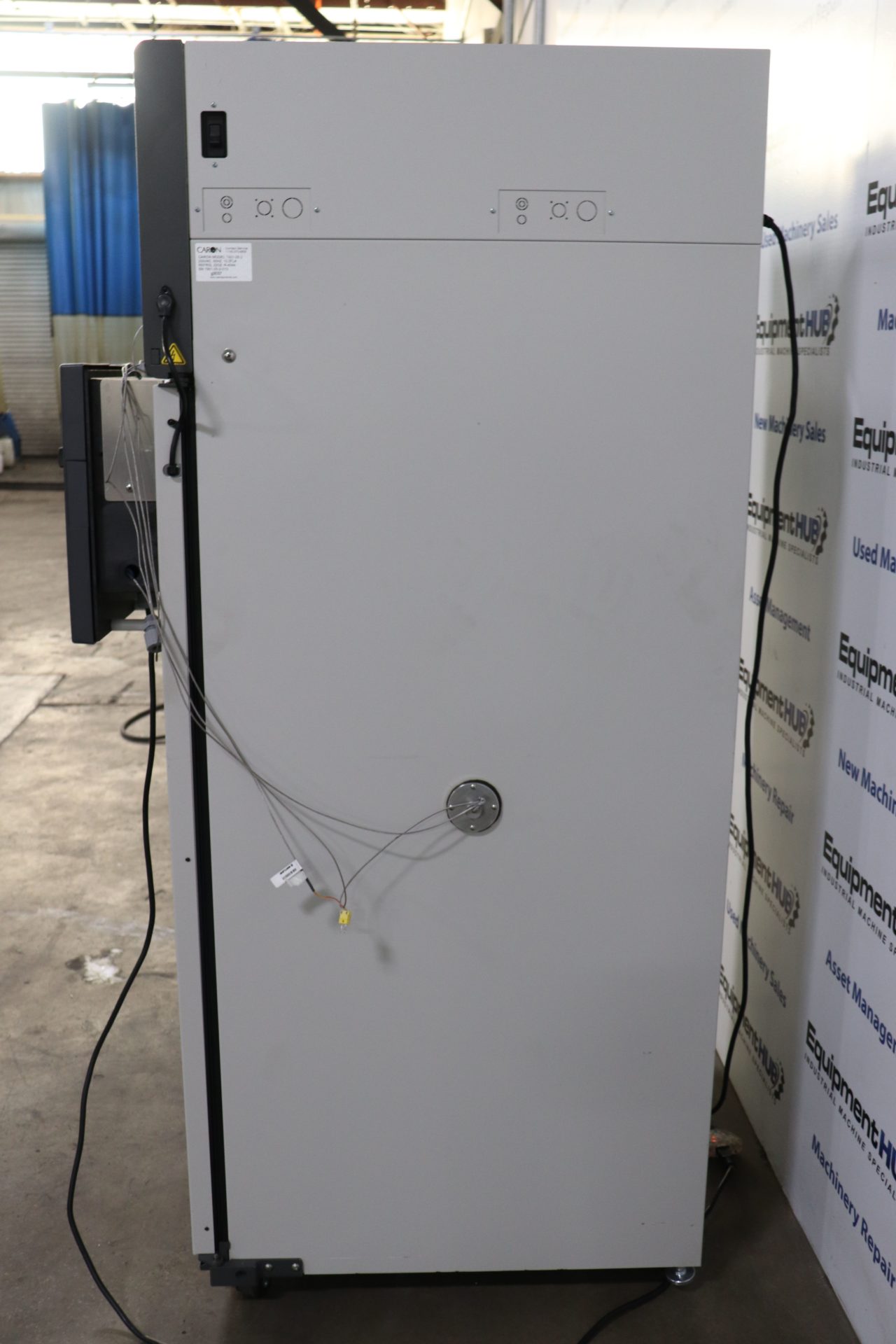 Caron 7901-25-2 25 cu. ft. Freeze / Thaw Chamber, No Humidity - The ...