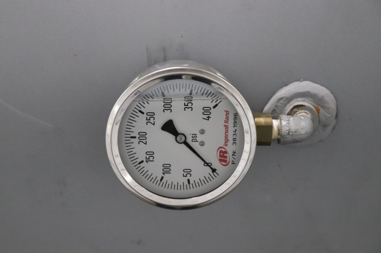 200 Gallon Vertical Air Holding Compressor Receiver Accumulator ...