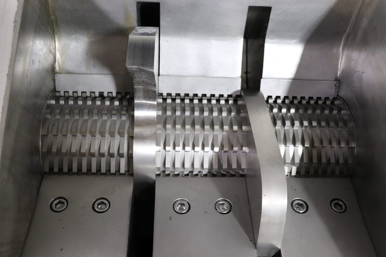 Matsui SMGL-300U Portable Low Speed Plastic Grinder / Granulator - The ...