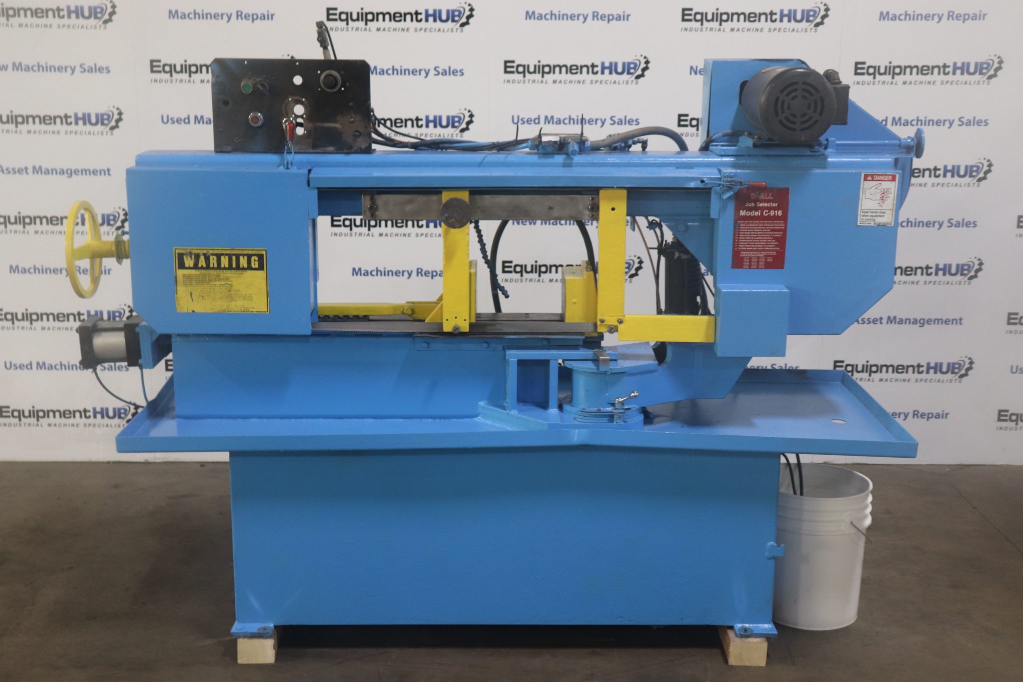 DoAll C-916 9" x 16" Mitering Horizontal Band Saw, Pneumatic Vise Clamp ...