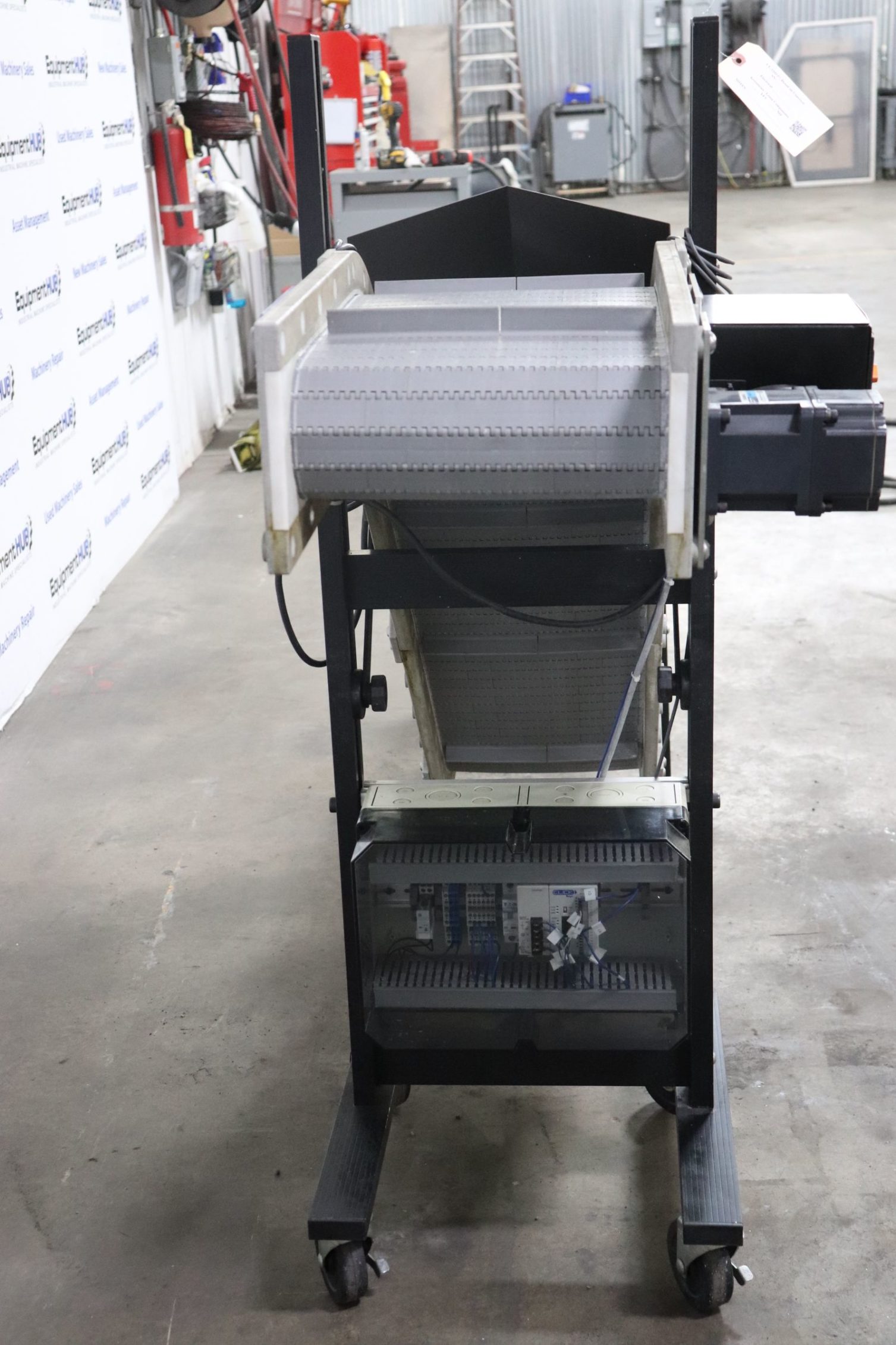 Dynacon 12VS39080R 12" W x 102" L Portable Motorized Modular Conveyor ...