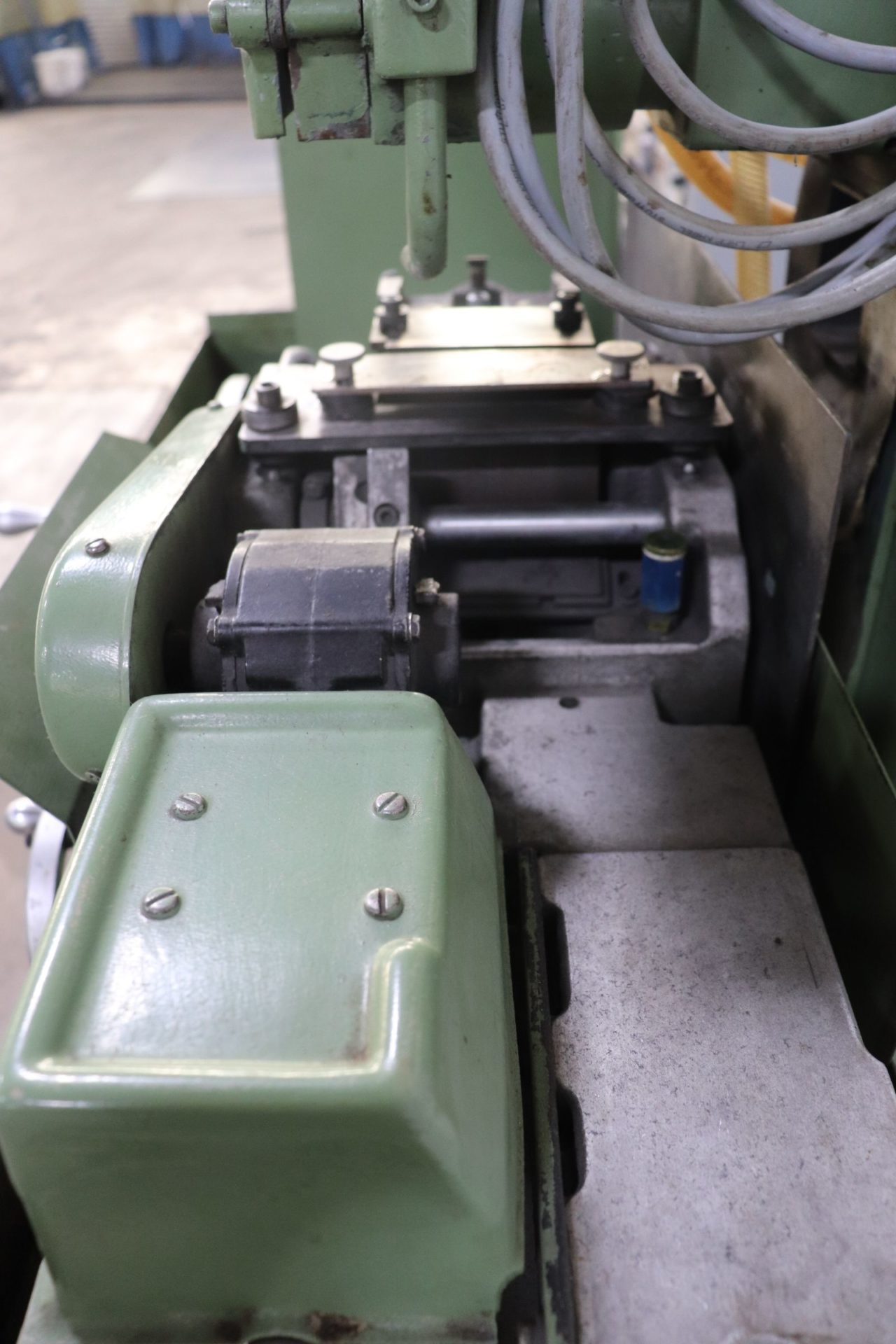 Unison-Dedtru Centerless Grinder, Unison Model C Regulating Roll - The ...