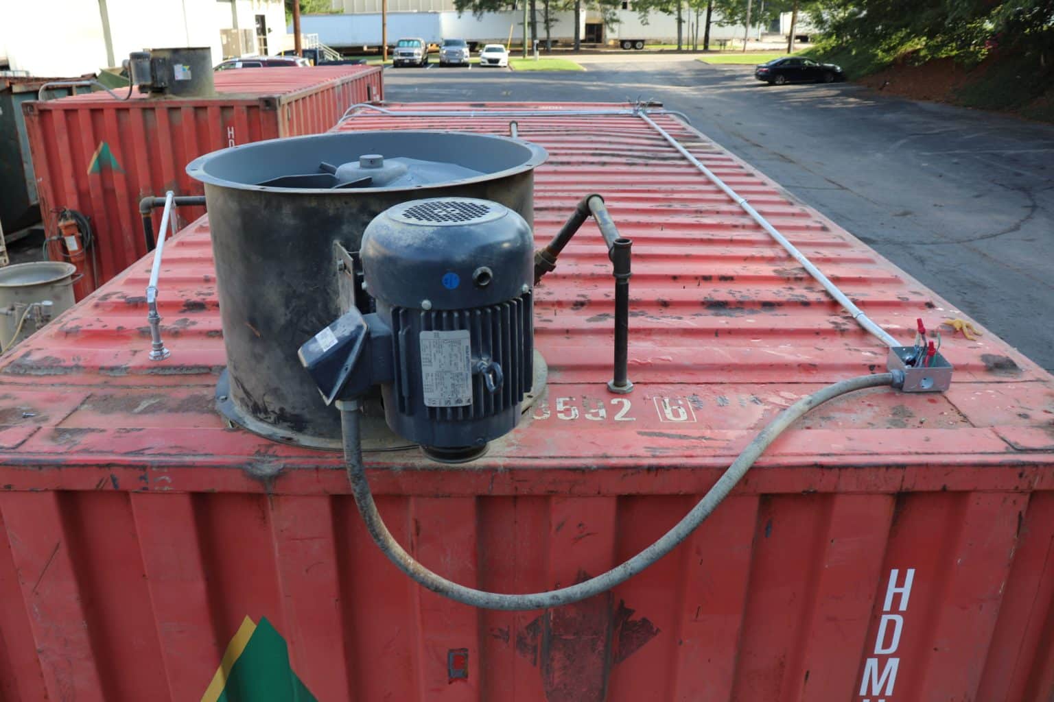 Hyundai 20' Shipping Container / Paint Spray Booth Conversion - The ...