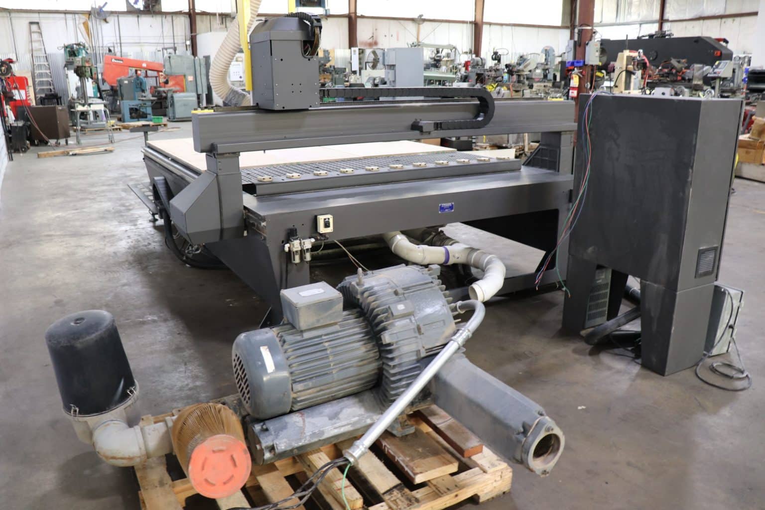 Multicam 3000 Series 3-304-R 7' x 10' CNC Router w/ ATC, Vacuum Pump ...