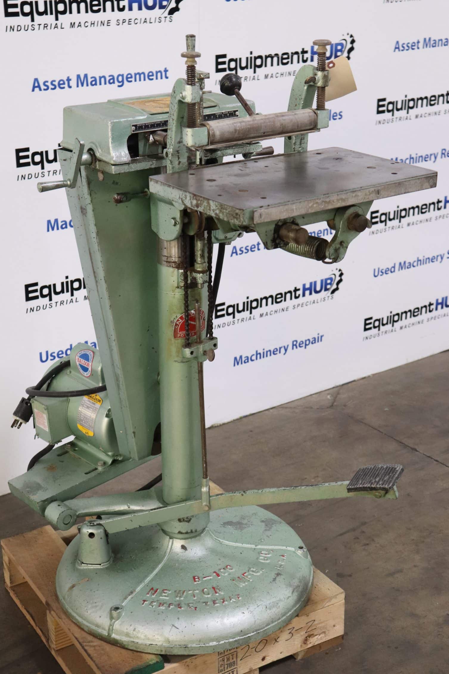 Newton B100 Dual Spindle Horizontal Boring Machine - The Equipment Hub