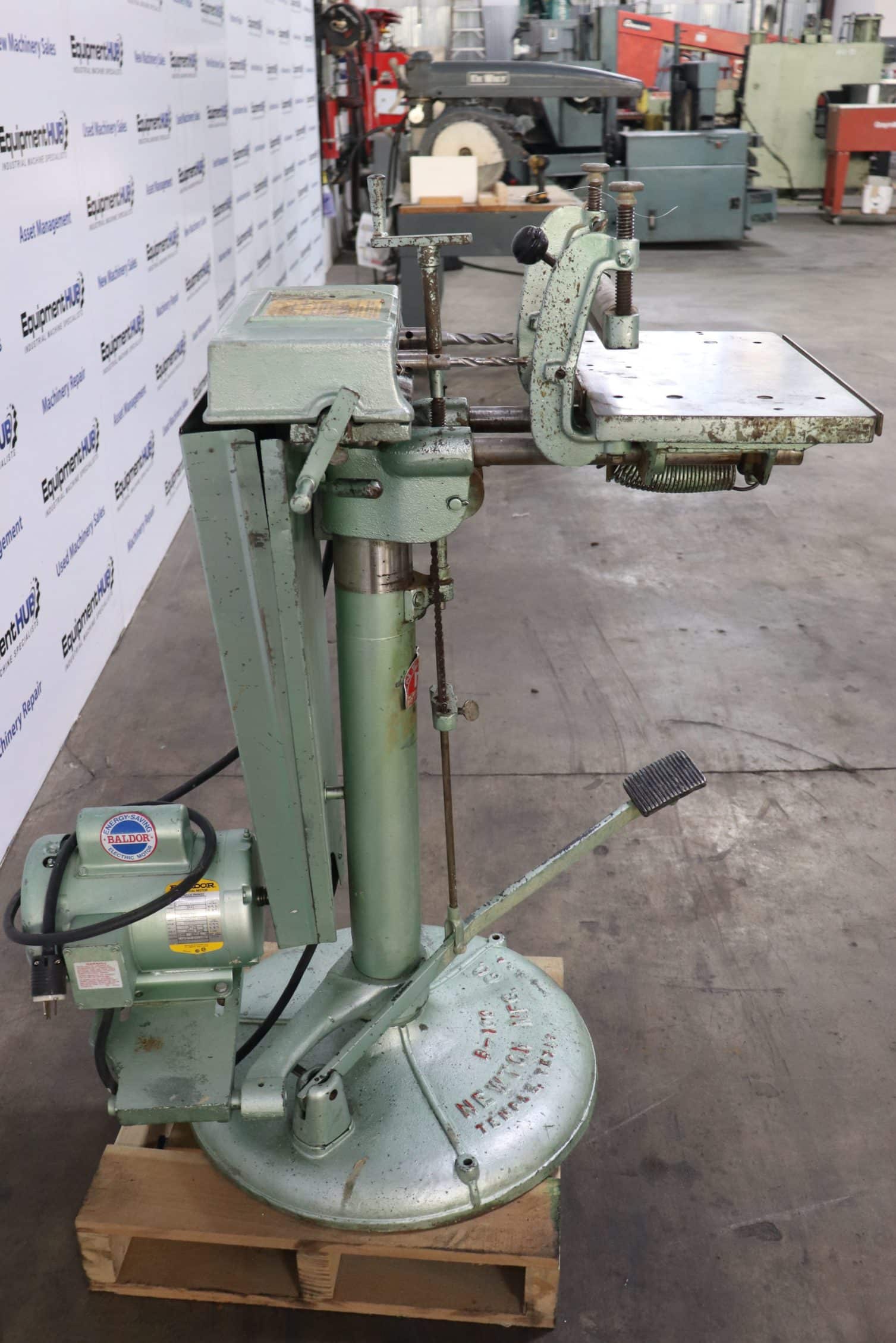 Newton B100 Dual Spindle Horizontal Boring Machine - The Equipment Hub