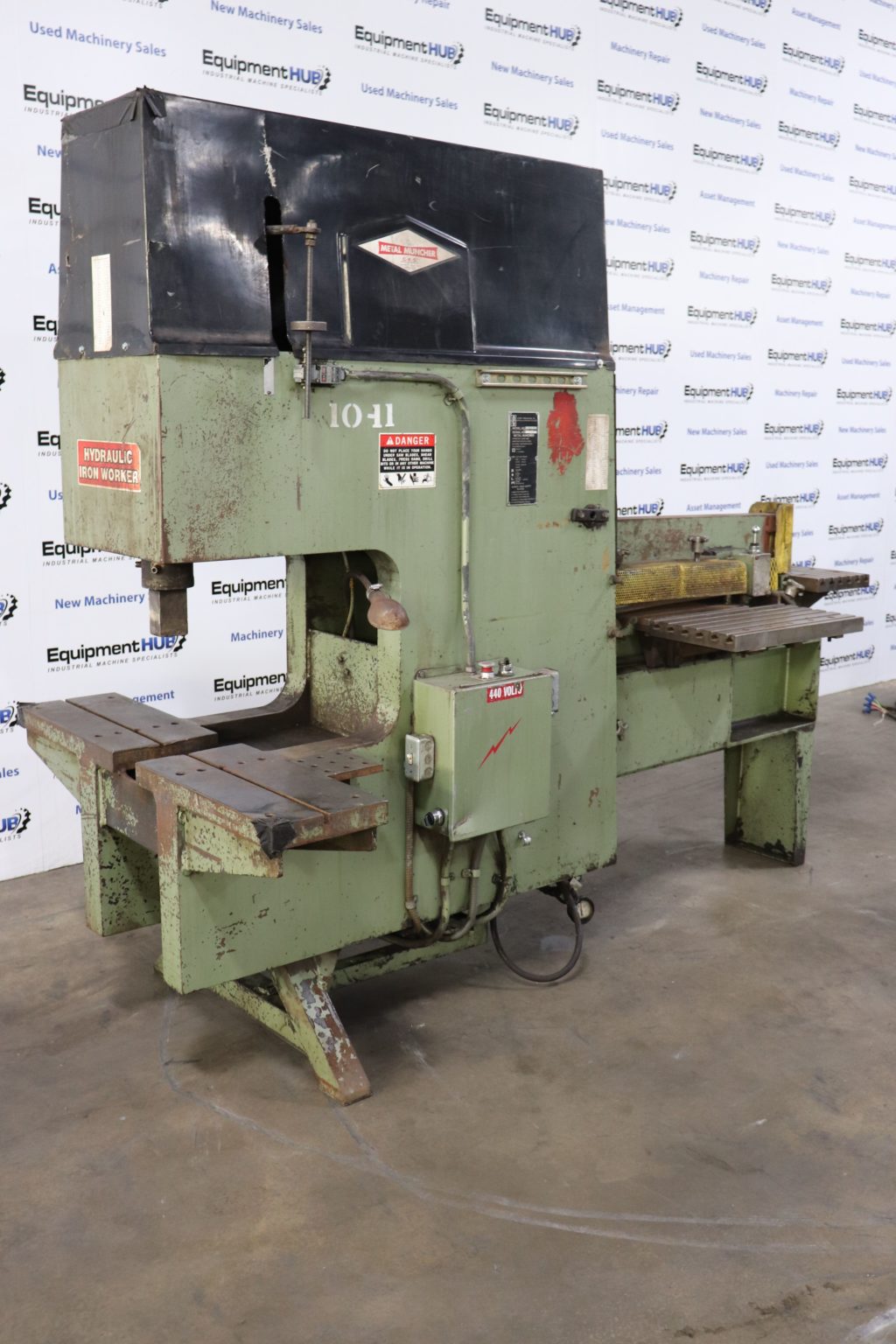 Metal Muncher MM90C18 90 Ton Hydraulic Ironworker - The Equipment Hub