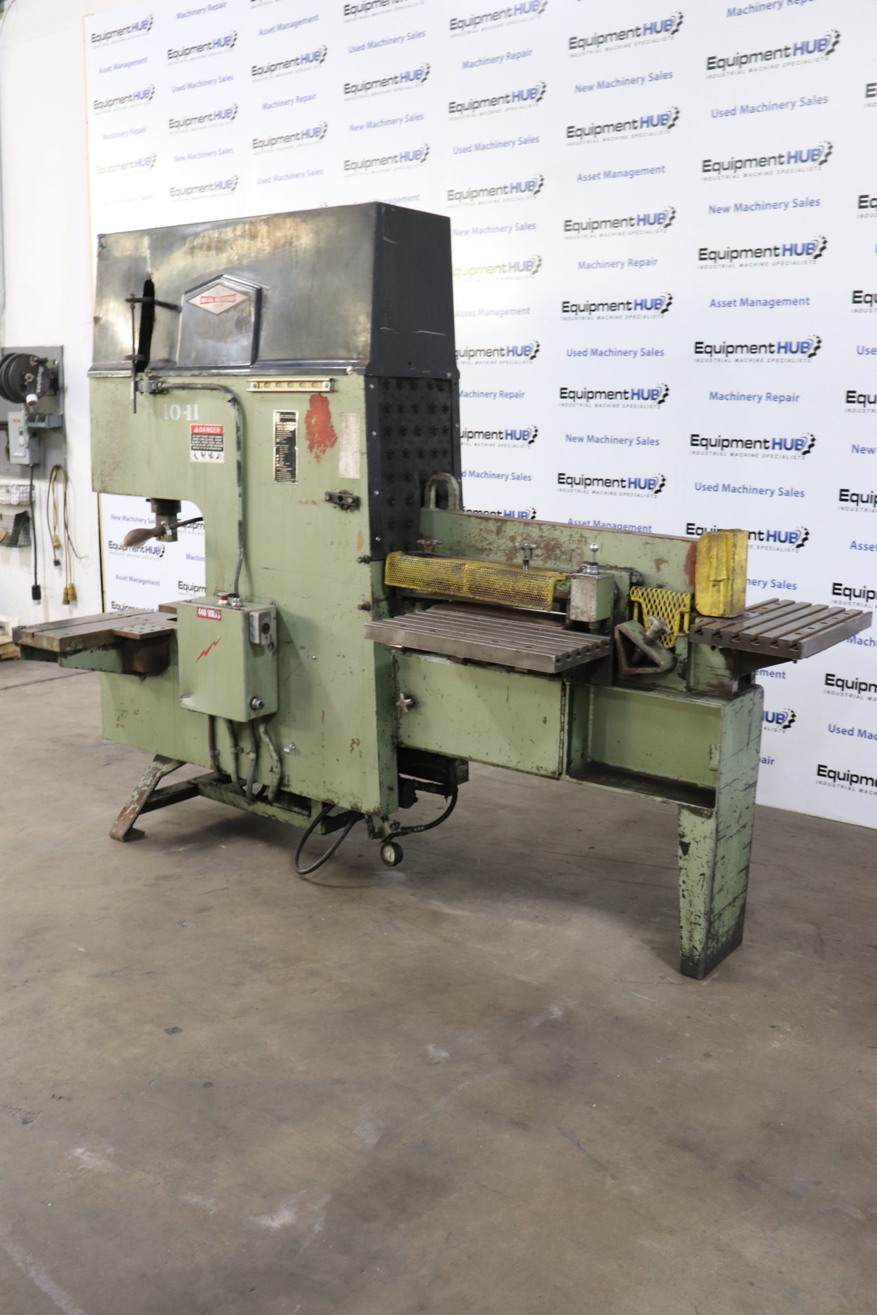 Metal Muncher MM90C18 90 Ton Hydraulic Ironworker - The Equipment Hub