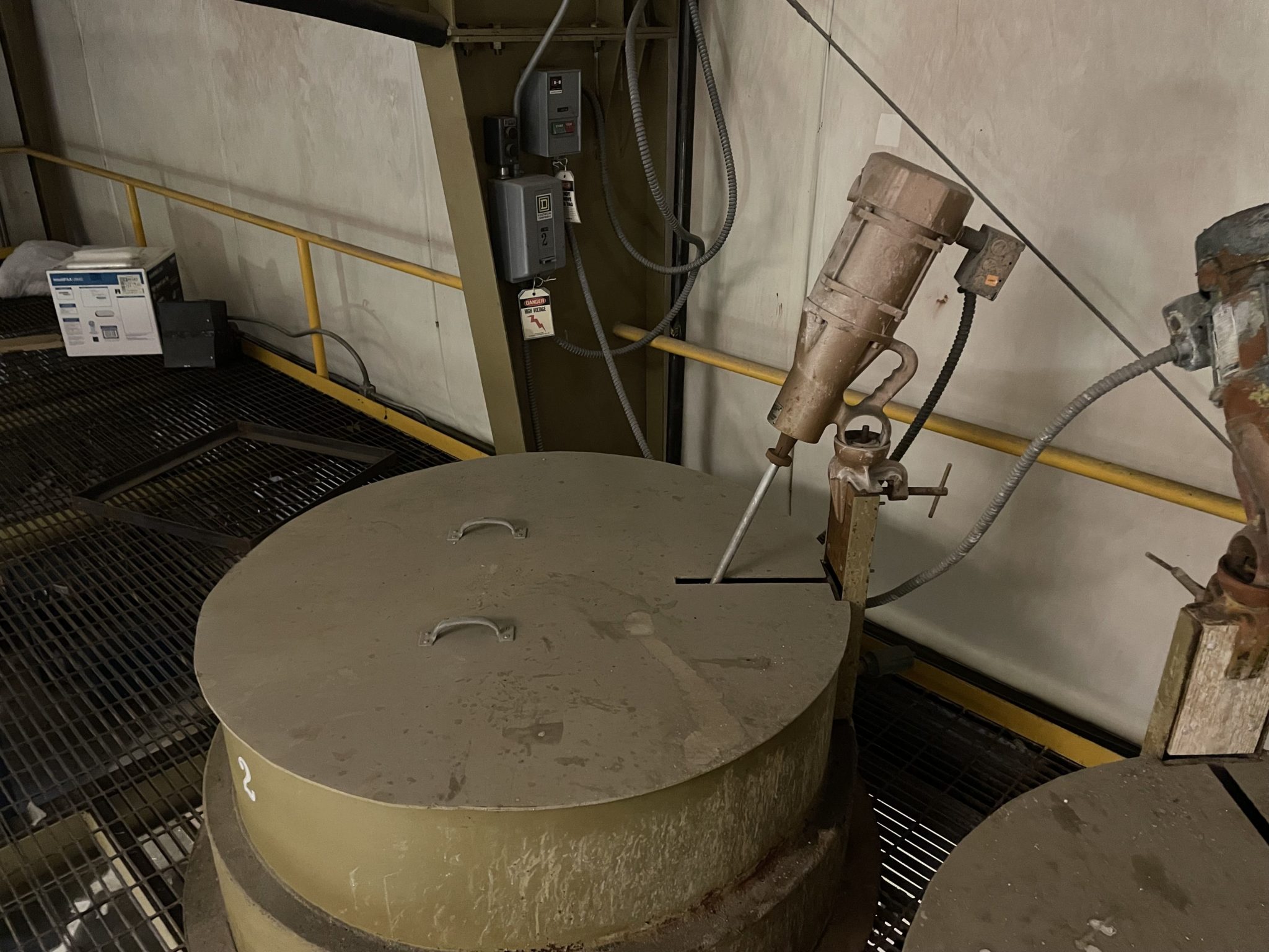 Typhoon 120 Gallon Chemical Mixing Tanks - The Equipment Hub