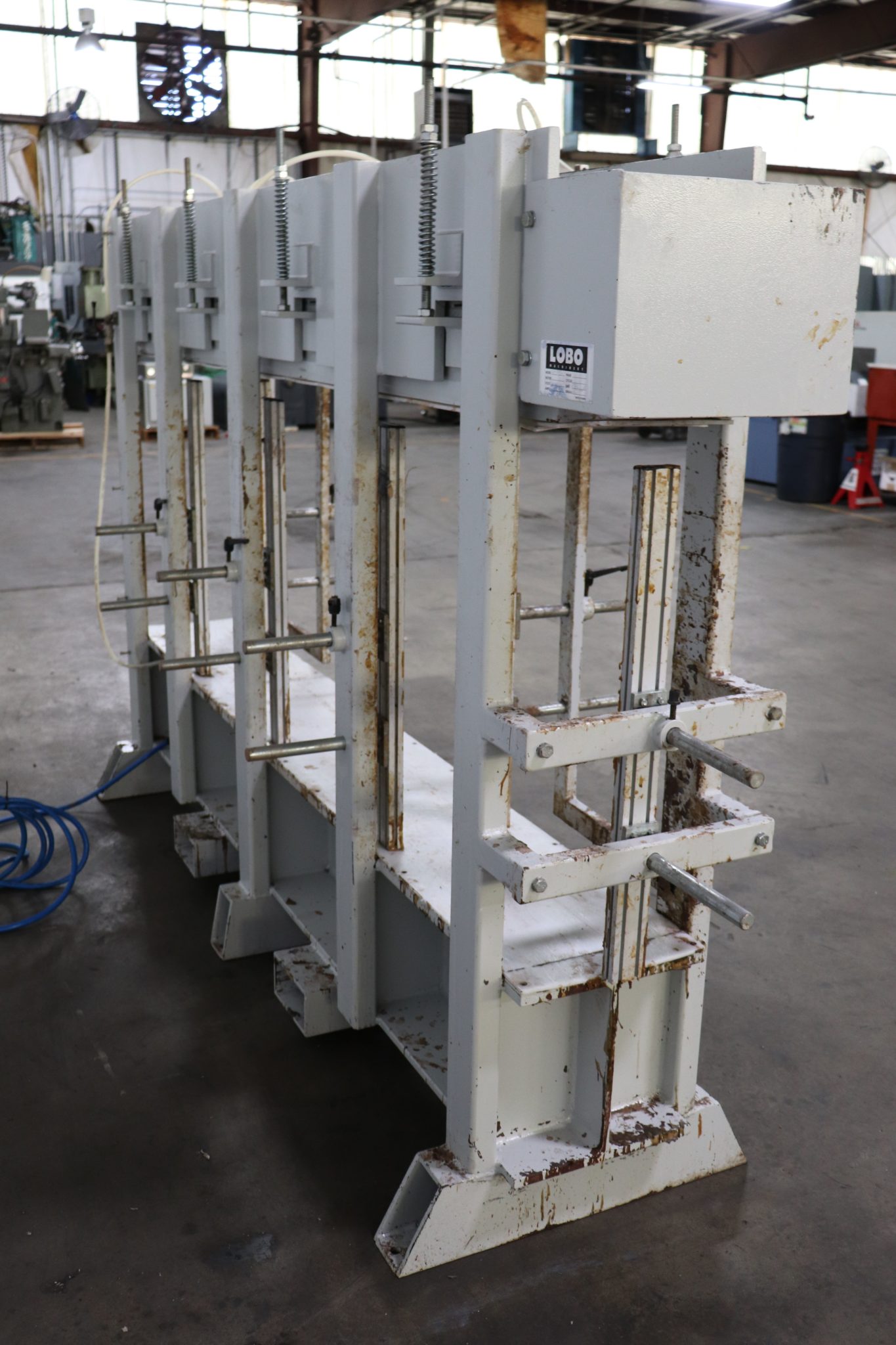 Lobo LH-100FL Pneumatic Stile & Rail Cabinet Door & Frame Clamp - The ...