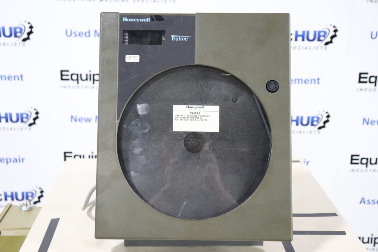 Napco 5861 24" x 18" x 18" Vacuum Oven with Busch Pump - The Equipment Hub