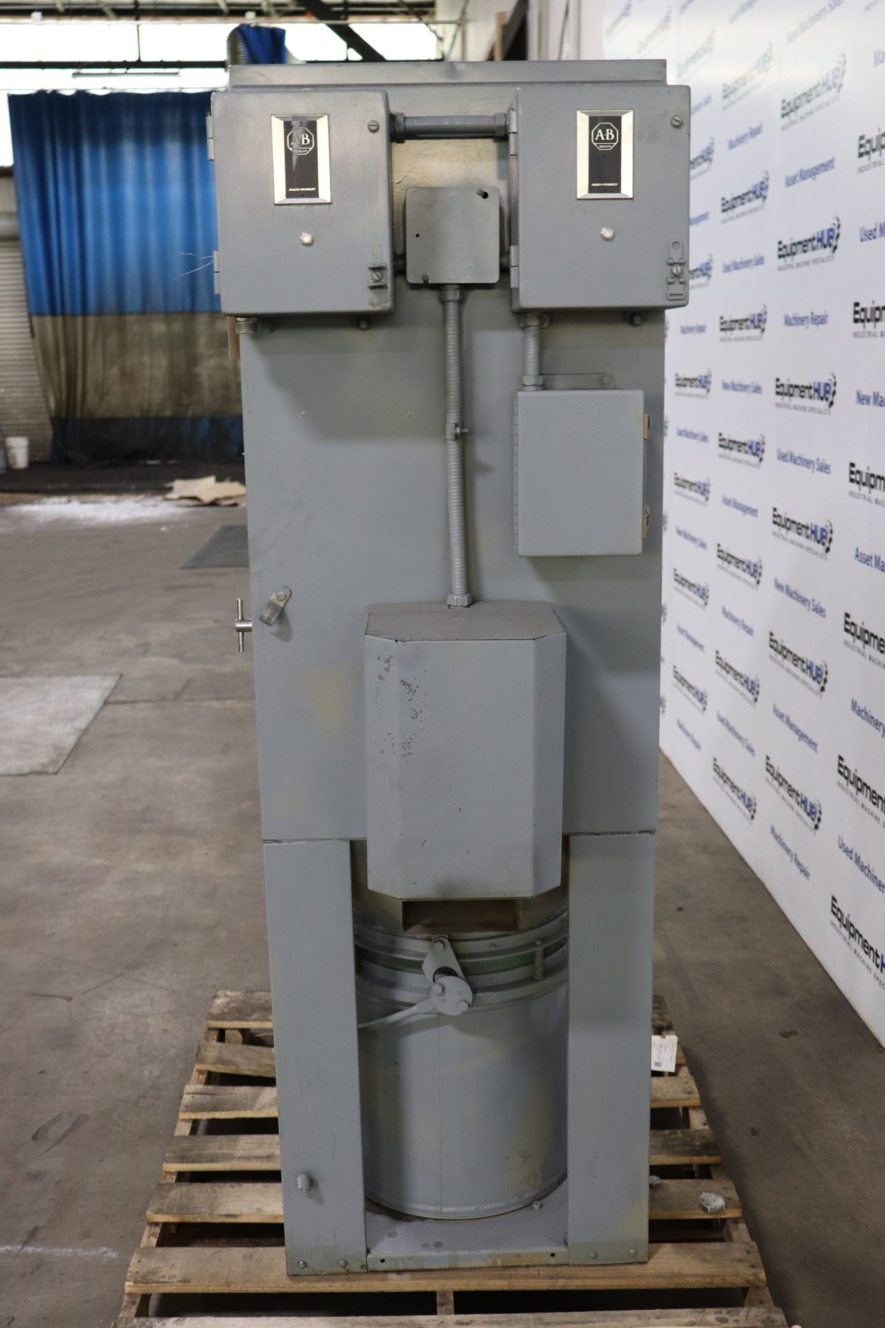 DCE Vokes Unimaster Dust Collector - The Equipment Hub