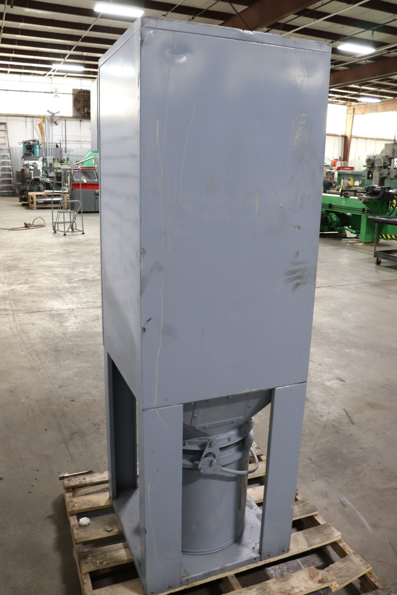 DCE Vokes Unimaster Dust Collector - The Equipment Hub