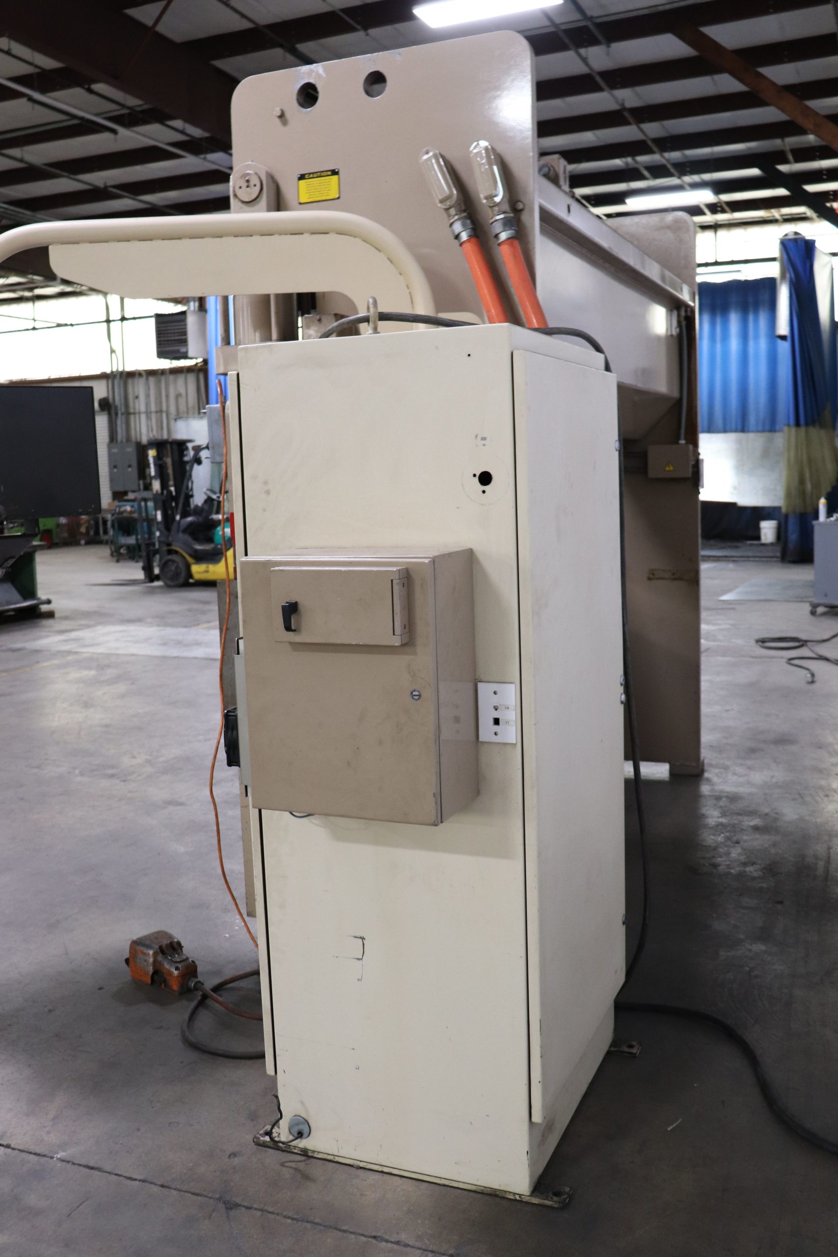 Cincinnati 90AF-8 Autoform 90 Ton x 10' CNC Press Brake - The Equipment Hub