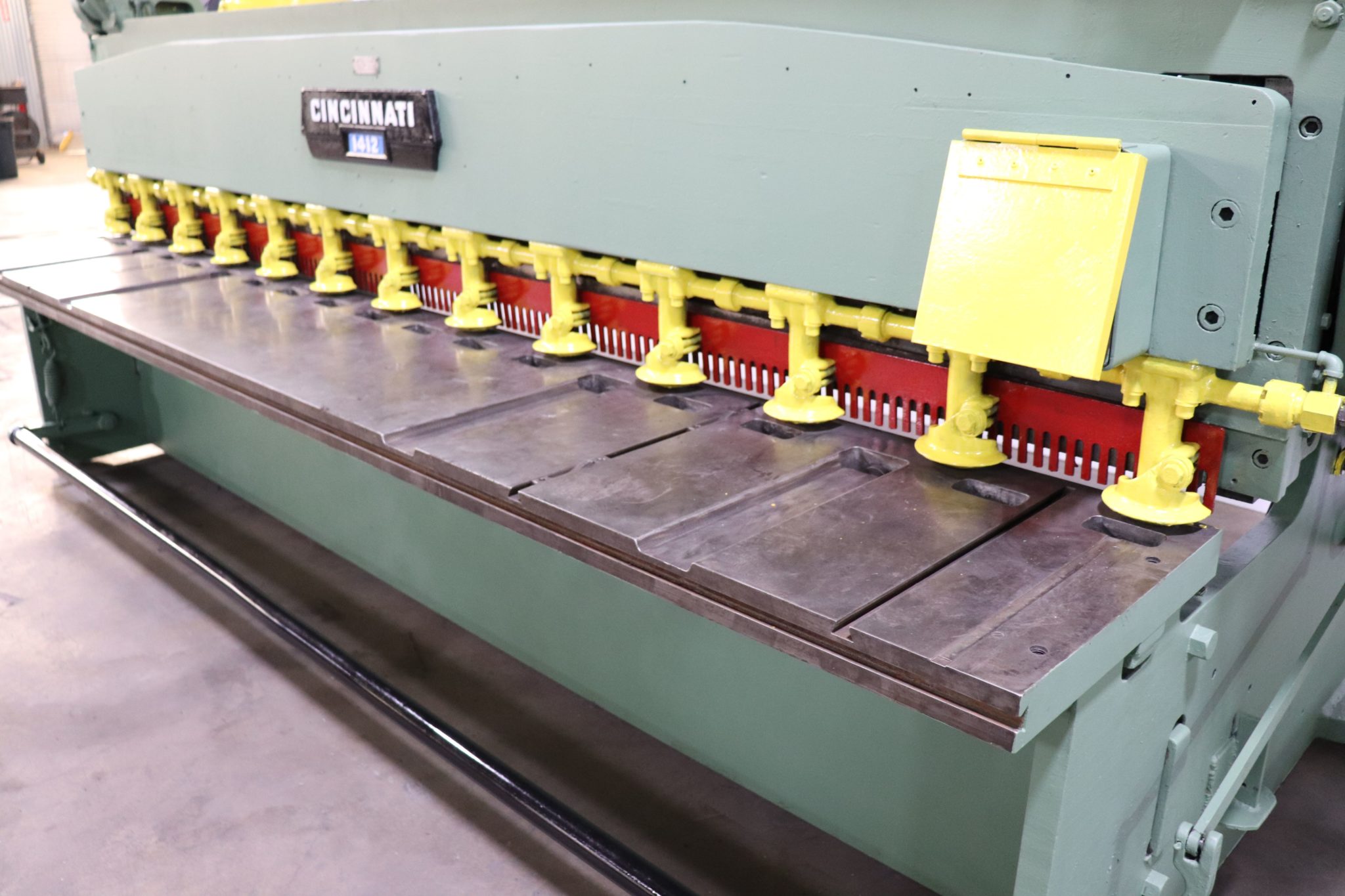 Cincinnati 1412 3/16" x 12' Mechanical Shear w/ 36" Motorized Back ...