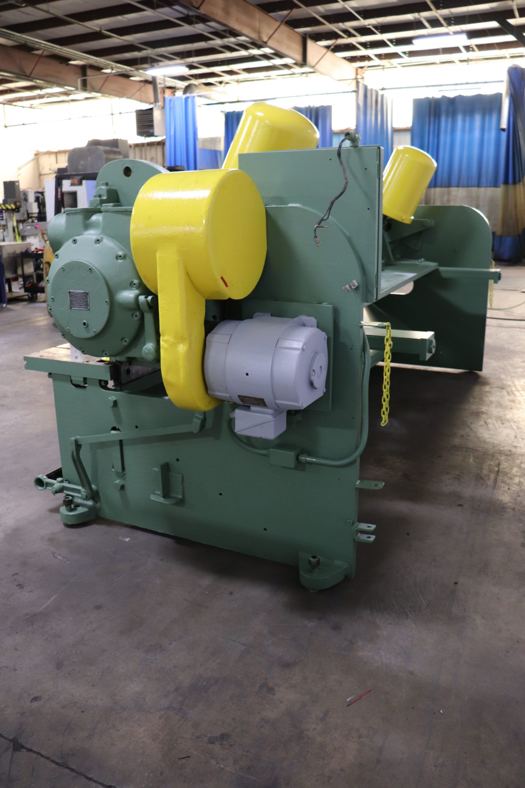 Cincinnati 1412 3/16" x 12' Mechanical Shear w/ 36" Motorized Back ...