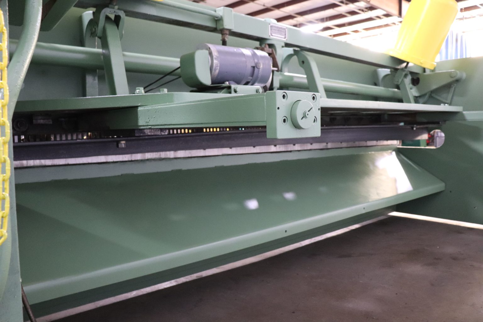 Cincinnati 1412 3/16" x 12' Mechanical Shear w/ 36" Motorized Back ...