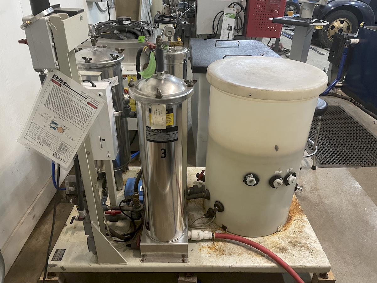 Flow Mach 4 3060C 10' x 20' CNC Waterjet (2011) - The Equipment Hub