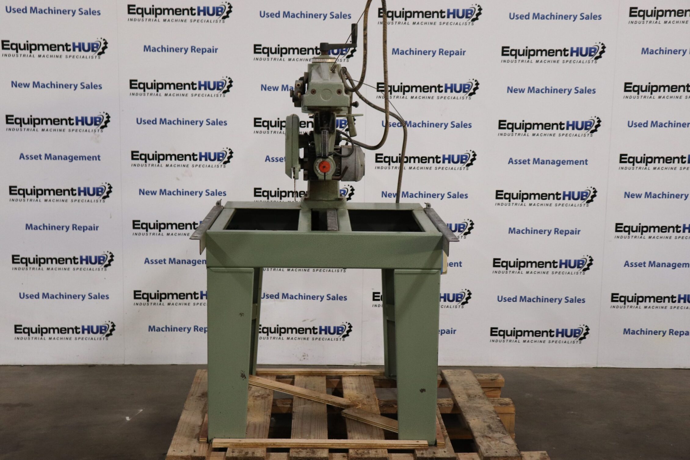 Maggi Junior 640 12" Radial Arm Saw - The Equipment Hub