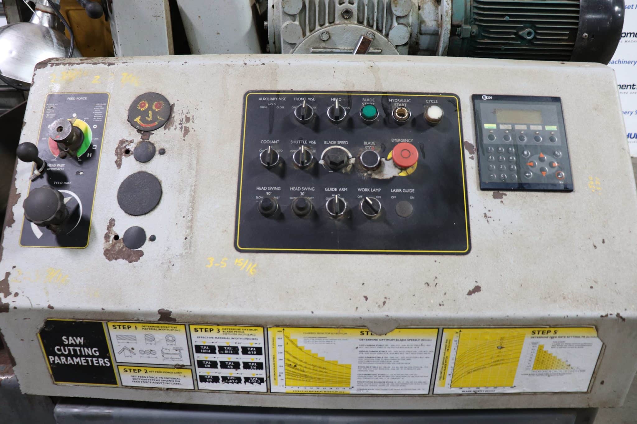 Hyd-Mech M-16A Automatic 16" x 25" Horizontal Mitering Band Saw - The ...