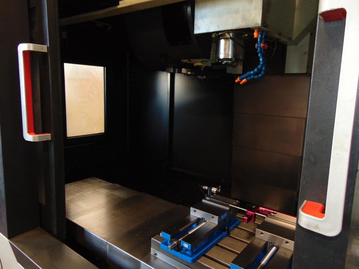 Understanding the Technology Behind SMTCL VMC-850B