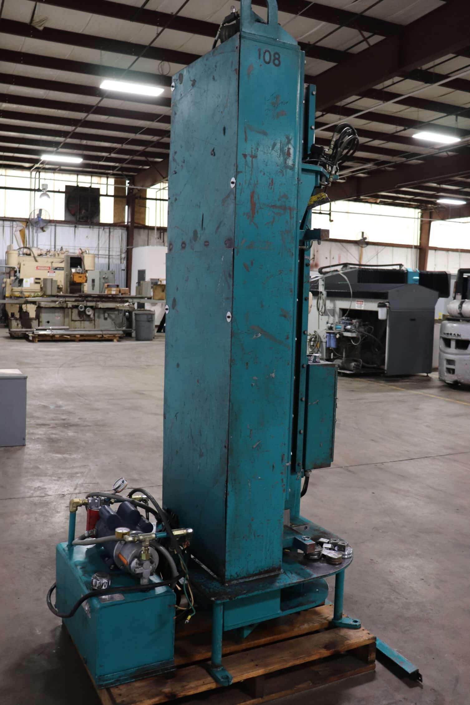 Iowa Precision FAH1872-VP Whisper Loc Corner Former Machine - The ...