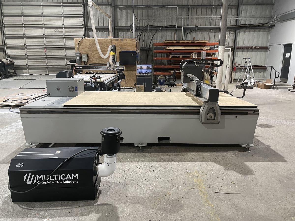 Multicam 1000 Series 5'x10' w/ Vacuum Pump (2016) - The Equipment Hub