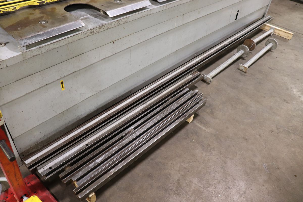 Baykal Primeline HGL 3760X6 12' x 1/4" Hydraulic Shear w/ Powered Back ...