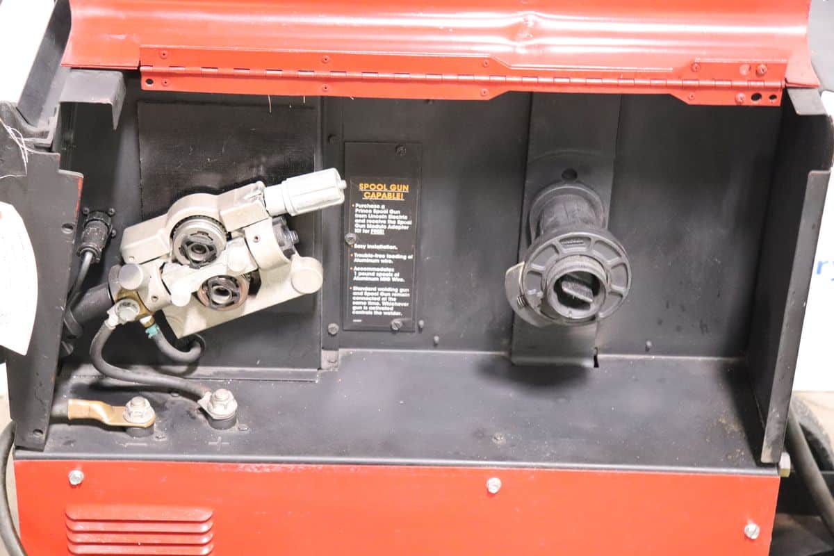 Lincoln Electric Power Mig 255 DC Mig Welder, 250A, 1PH - The Equipment Hub