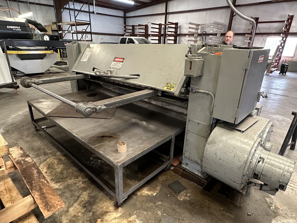 Niagara 187-8 NC 3/16" x 8' Power Squaring Shear with Manual Backgauge ...