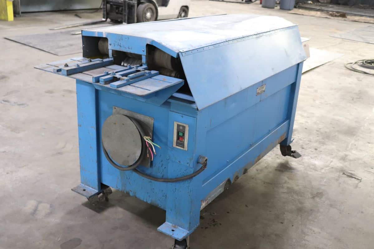 Lockformer 20 Gauge Rollformer Forming Machine - The Equipment Hub