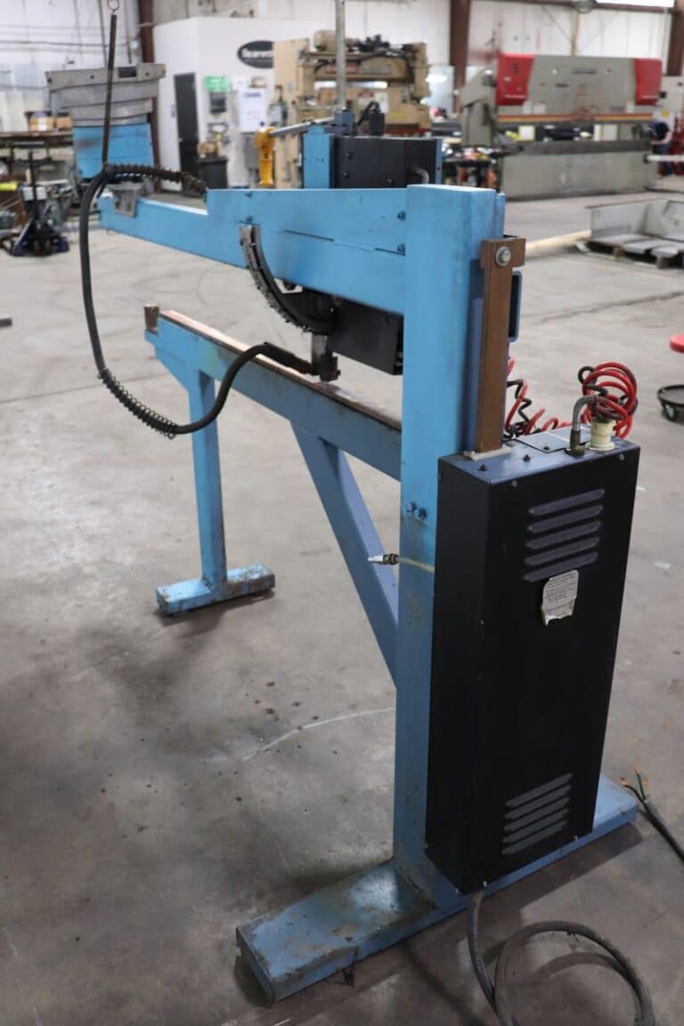 Duro Dyne RH Rolling Head Pinspotter Machine - The Equipment Hub