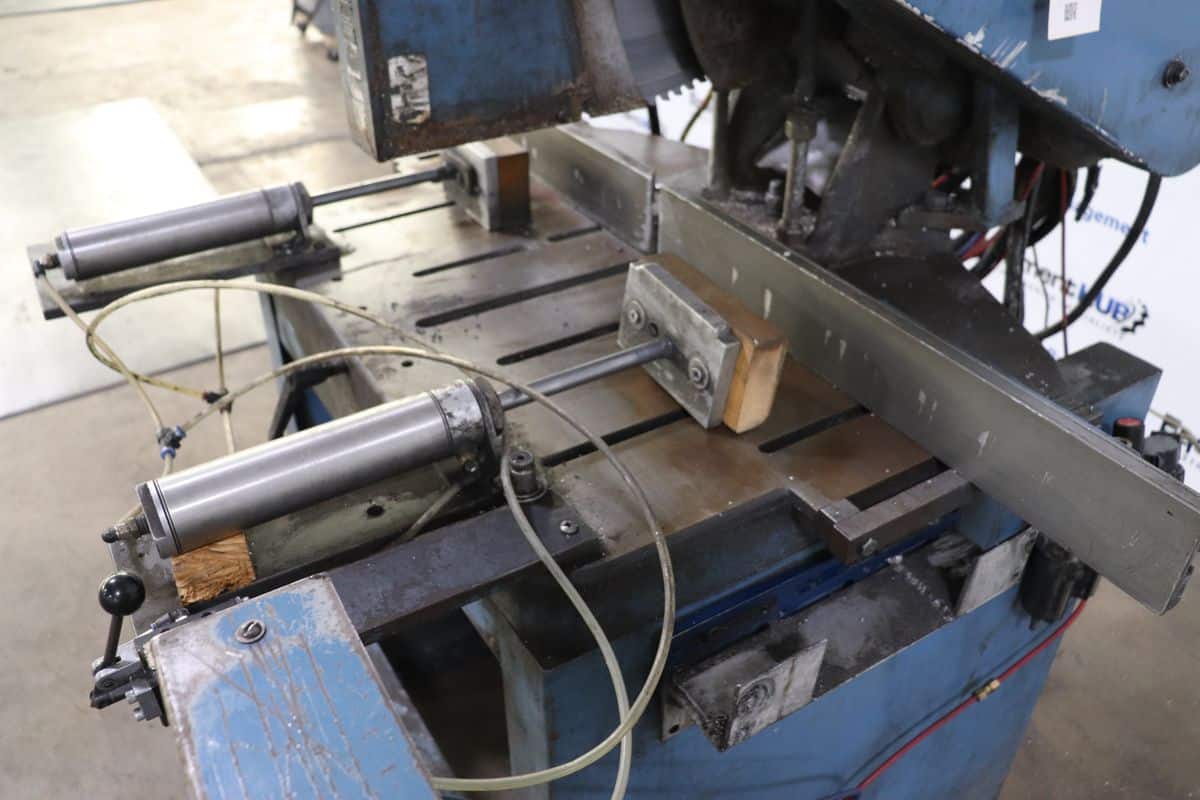 CTD M516 20" Pneumatic Miter Cut-Off Saw - The Equipment Hub