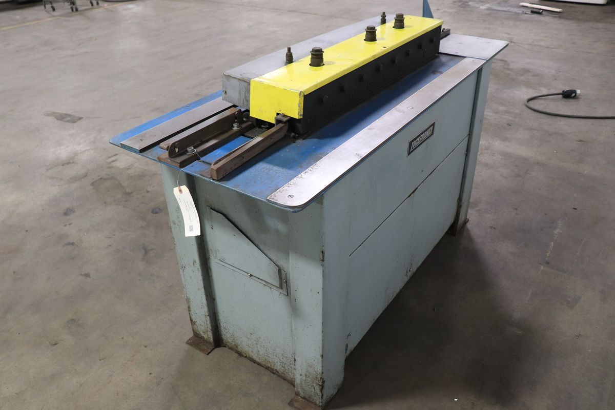 Lockformer 20 Gauge Roll Forming Sheet Metal Machine - The Equipment Hub