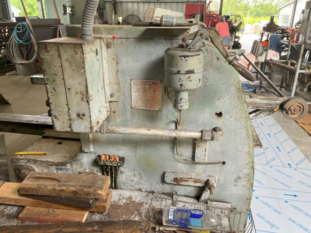 Pexto 10-U-10B 10' x 10 Gauge Mechanical Power Squaring Shear - The ...