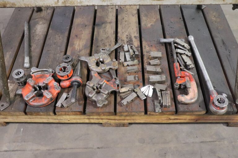 Ridgid 500 1/8" - 2" Pipe and Bolt Threading Machine - The Equipment Hub