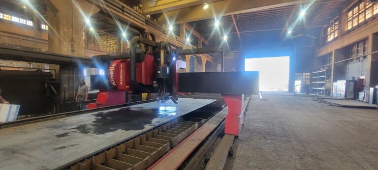 Kinetic K5200XMC 10' x 100' CNC Plasma w/ Oxy & Drill (2018) - The ...