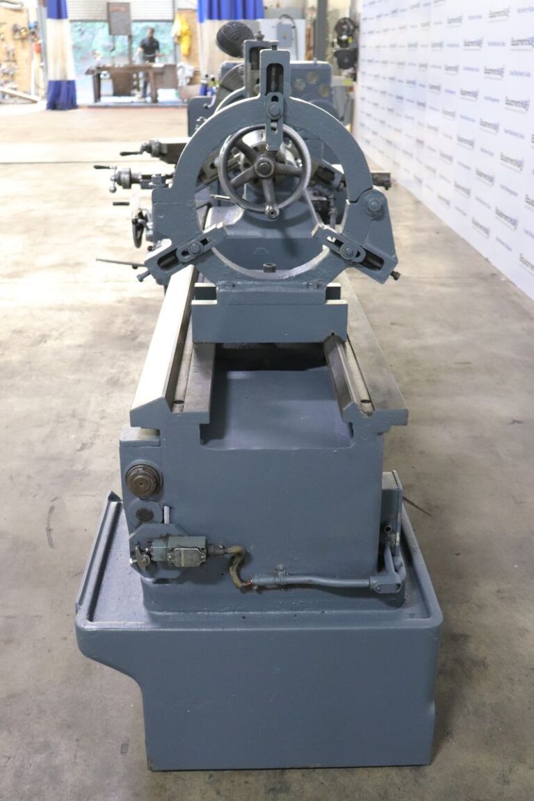 Dainichi DH-135 24" x 132" Engine Lathe - The Equipment Hub