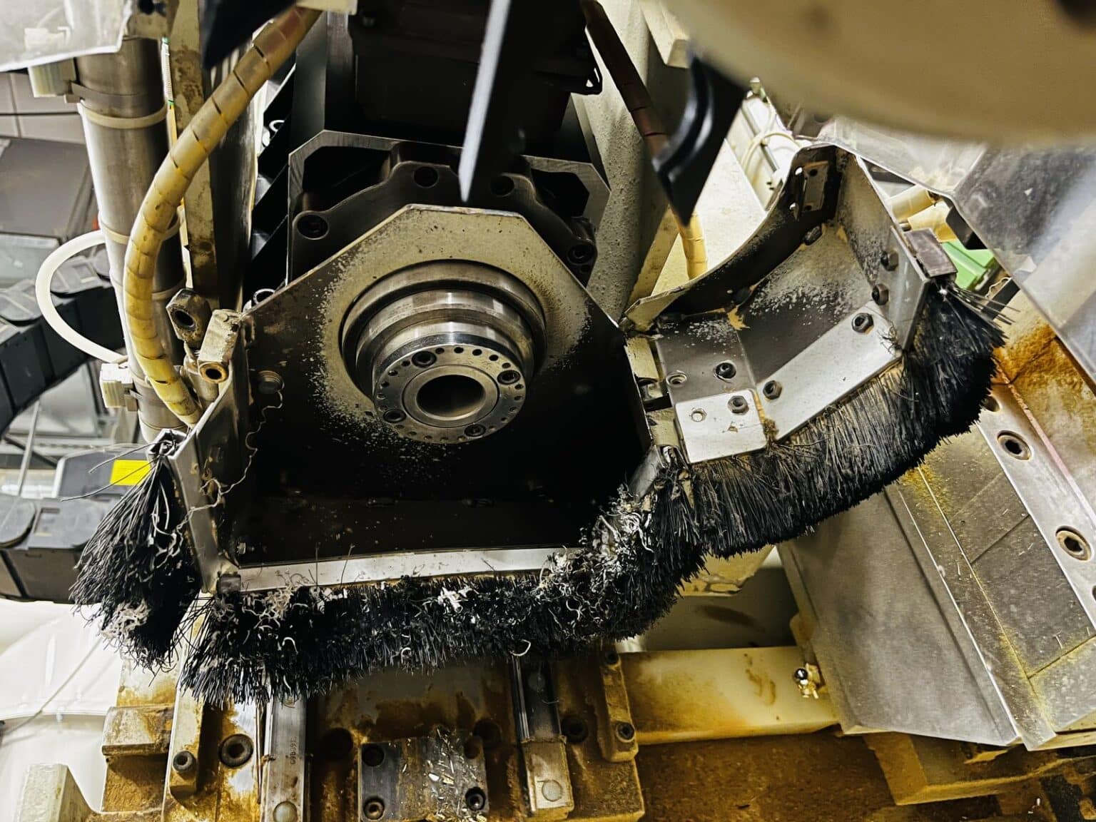 Komo VR-512 5 x 12 CNC Router - The Equipment Hub